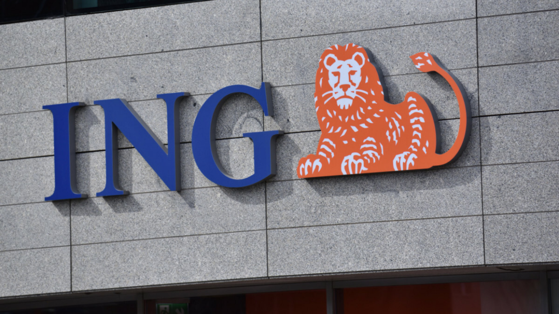 ING Bank Śląski wydał pilny komunikat. Klienci otrzymają nowe karty ...
