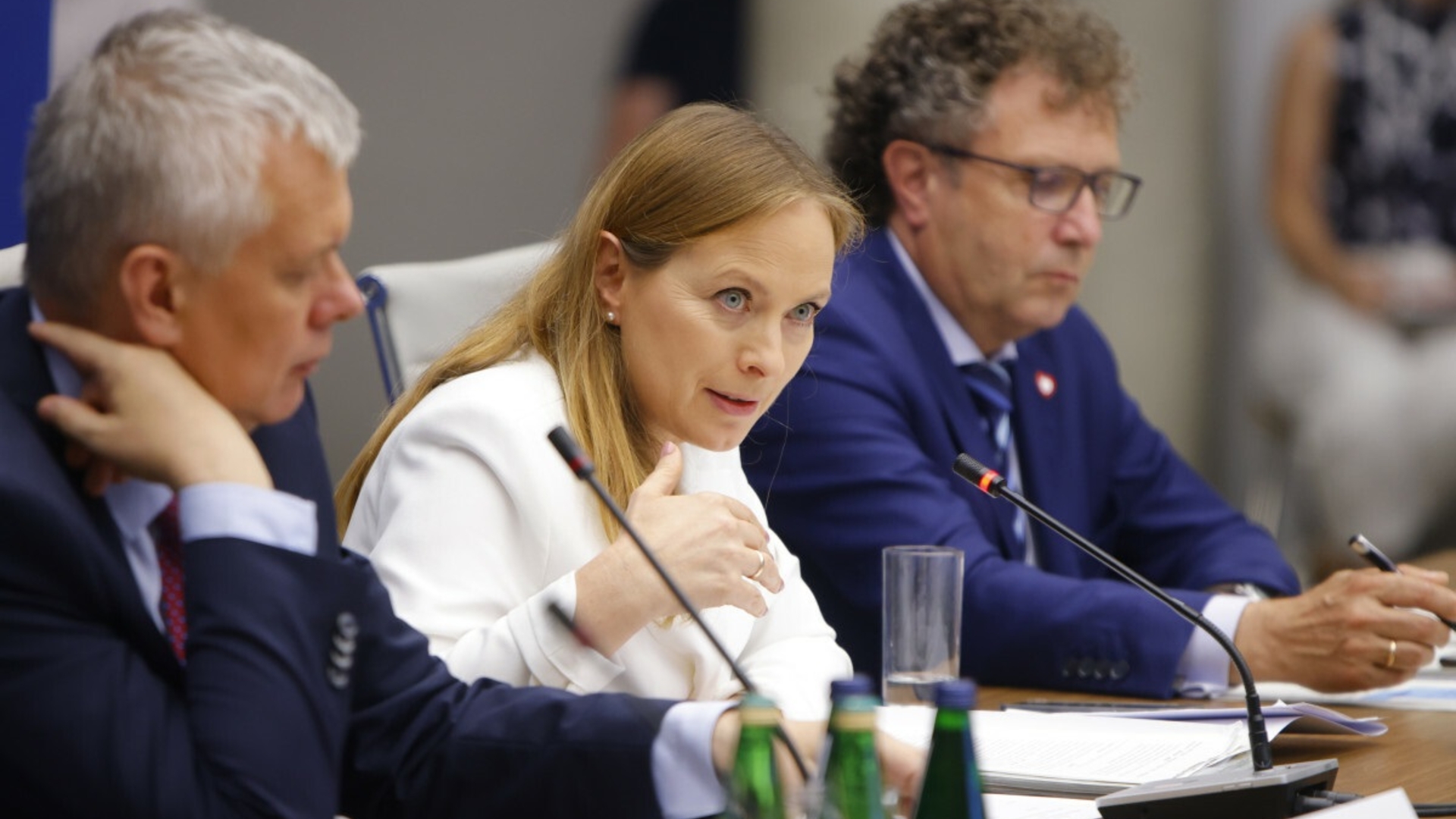 Kredyt 0 procent podzielił rząd. „Twarde nie” na KERM - Wiadomości ...