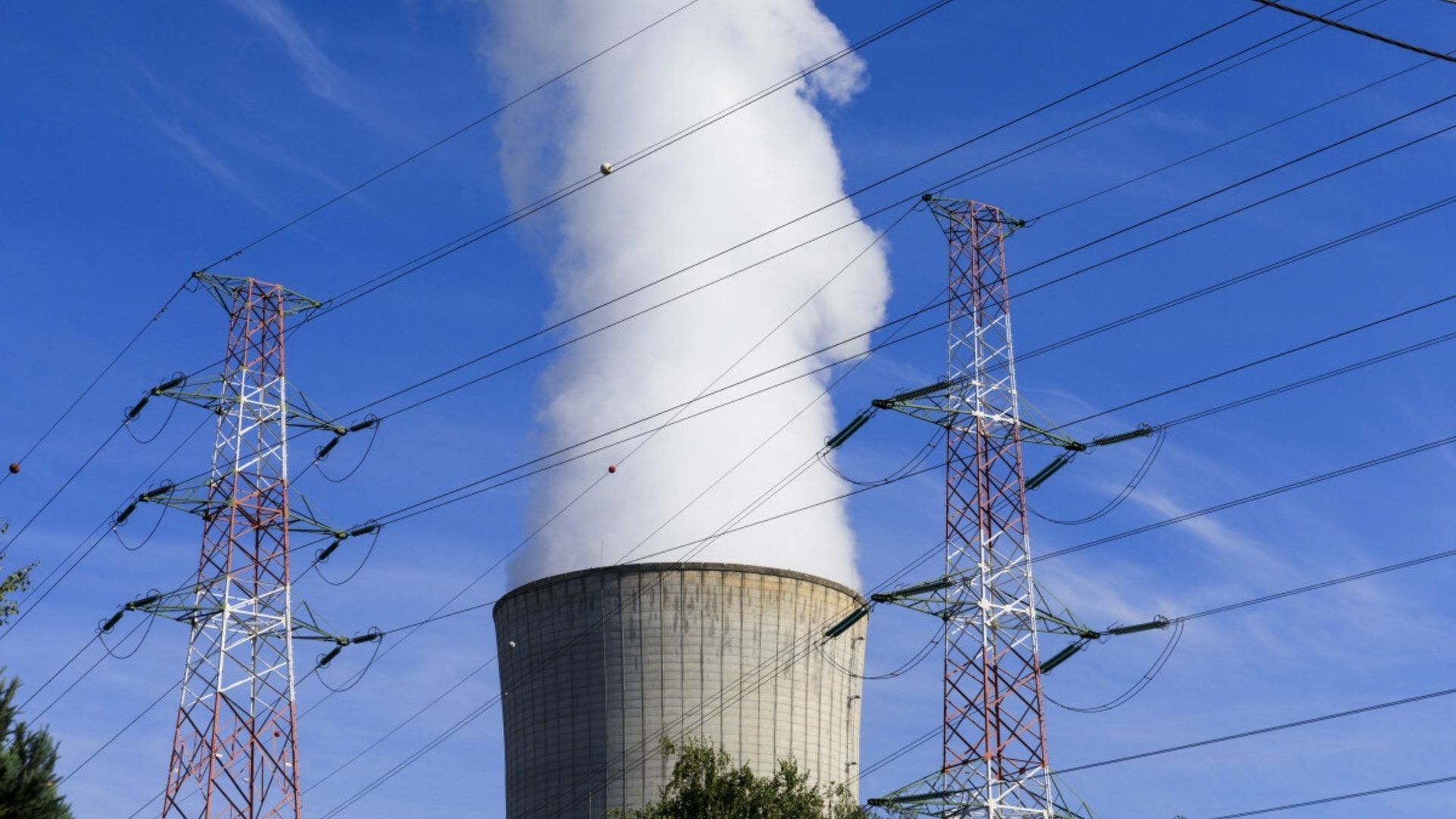 Nowa data startu elektrowni jądrowej w Polsce. Kiedy popłynie prąd z atomu? - Wiadomości Radio ZET