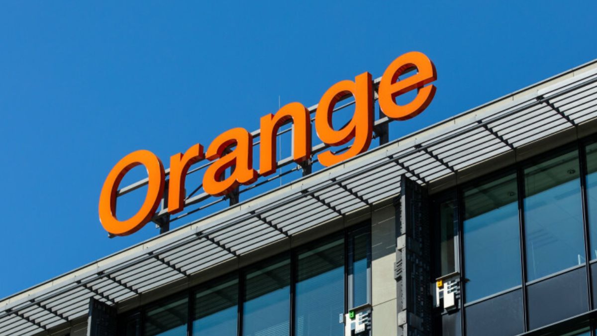 Orange z pilną informacją dla klientów. 1 lutego 2026 wszystkie dane ...