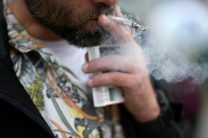 Przerwa na papierosa w pracy pod lupą. Firmy mają dość, pracownicy ...