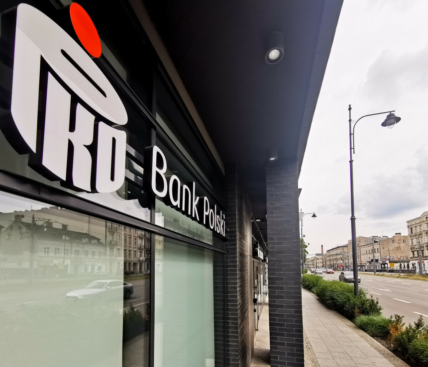 Wyciek danych w PKO BP. Bank wydał komunikat - Wiadomości Radio ZET