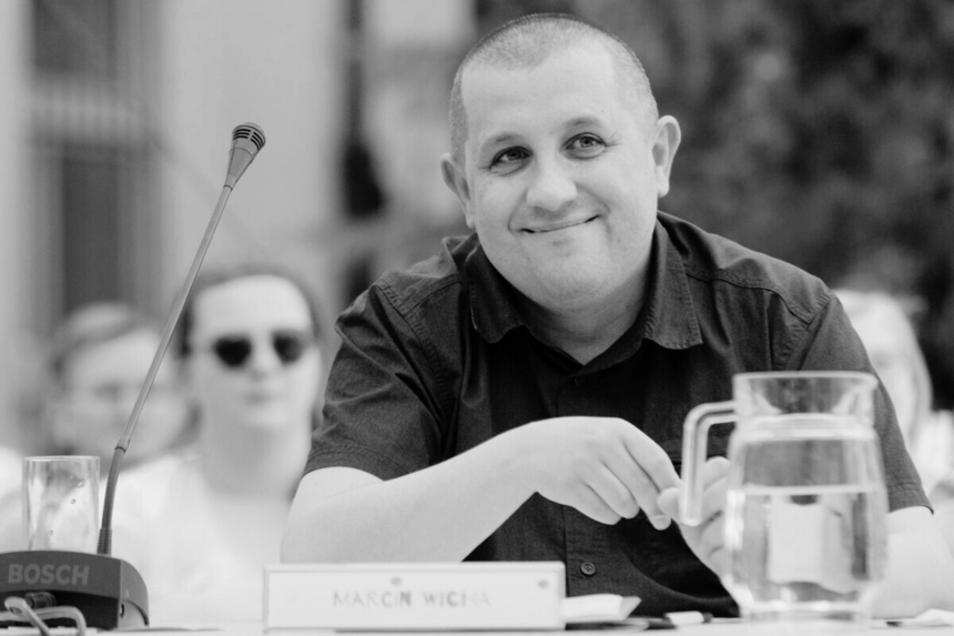 Nie żyje Marcin Wicha. Pisarz miał 53 lata - Wiadomości Radio ZET