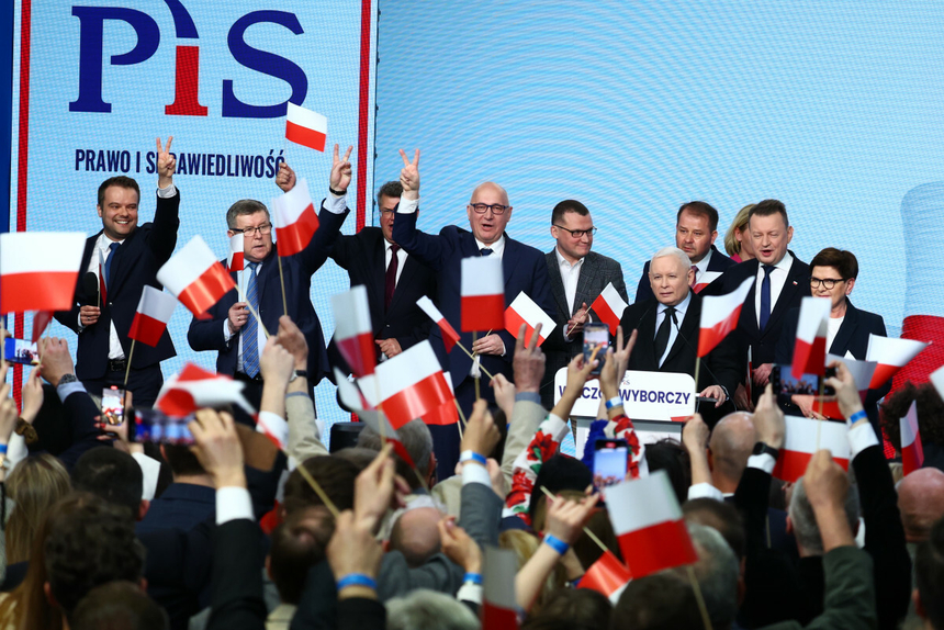 PiS poda nazwisko kandydata na premiera. "Nasz program musi mieć twarz ...
