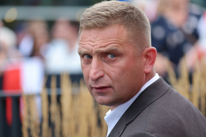 Robert Bąkiewicz załamał sądowy zakaz. "Sprawa trafi do prokuratury ...