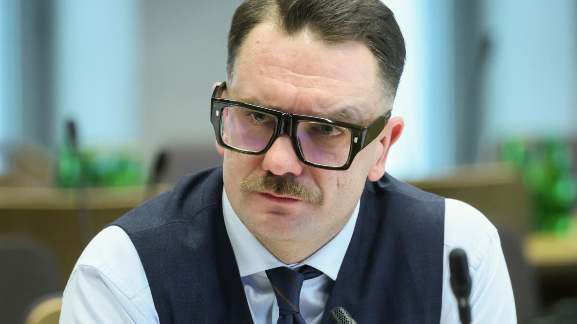 Skandal w restauracji. Awantura między Mejzą a senatorem. "Nie trzymasz ...