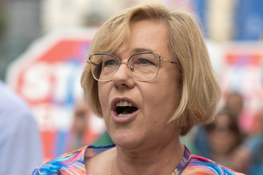 Barbara Nowak w sejmiku województwa małopolskiego. Byli kuratorzy ...