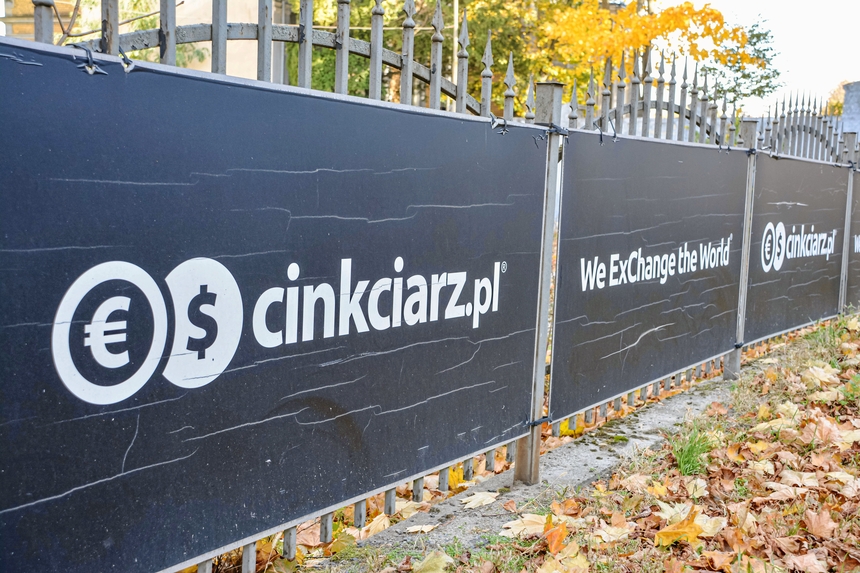 Cinkciarz.pl w tarapatach, do biura weszło CBŚP. Wydano komunikat ...