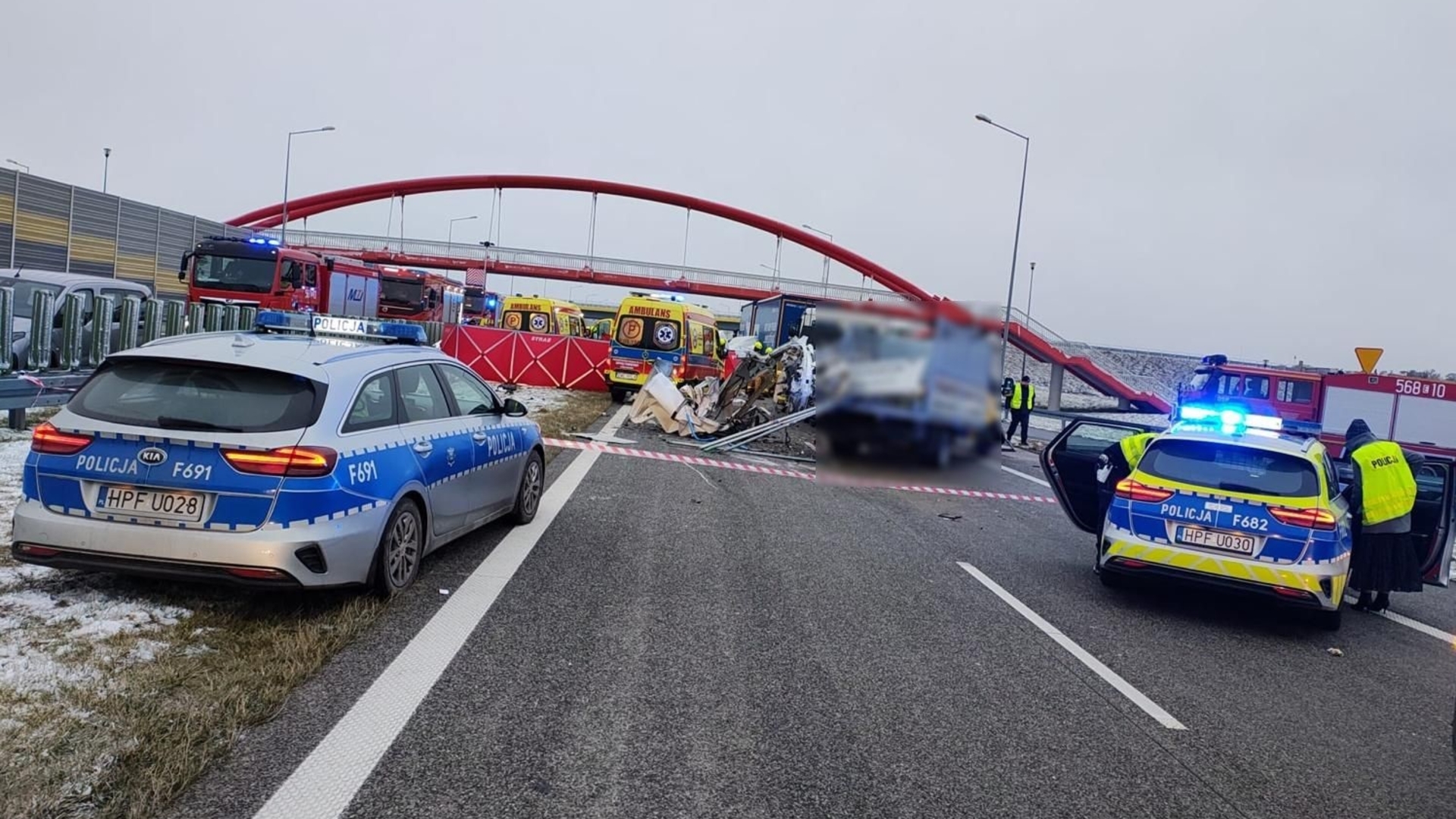 Cztery osoby zginęły na miejscu. Makabryczny wypadek na trasie S8 ...