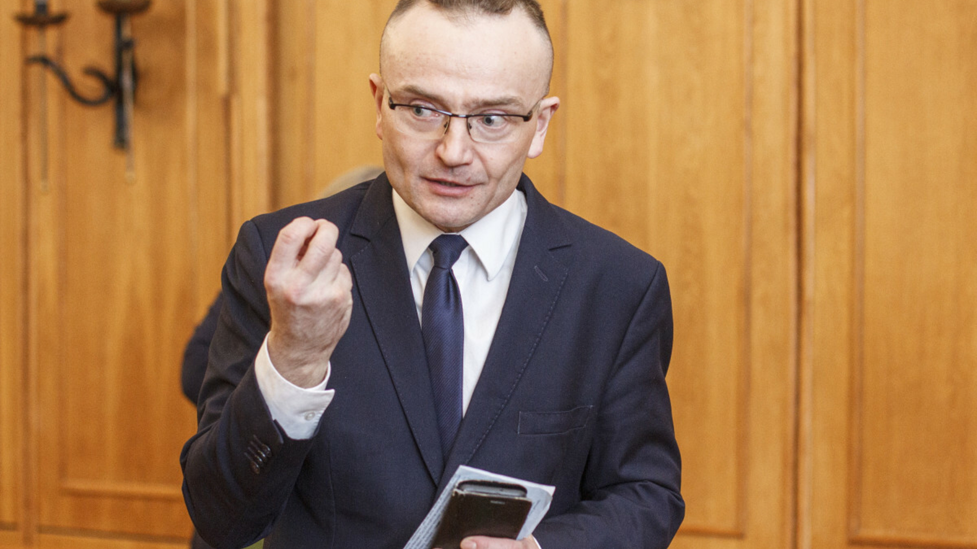 Kłopoty Marka Wocha. "Ludzi traktuje jak zwierzęta albo gorzej ...