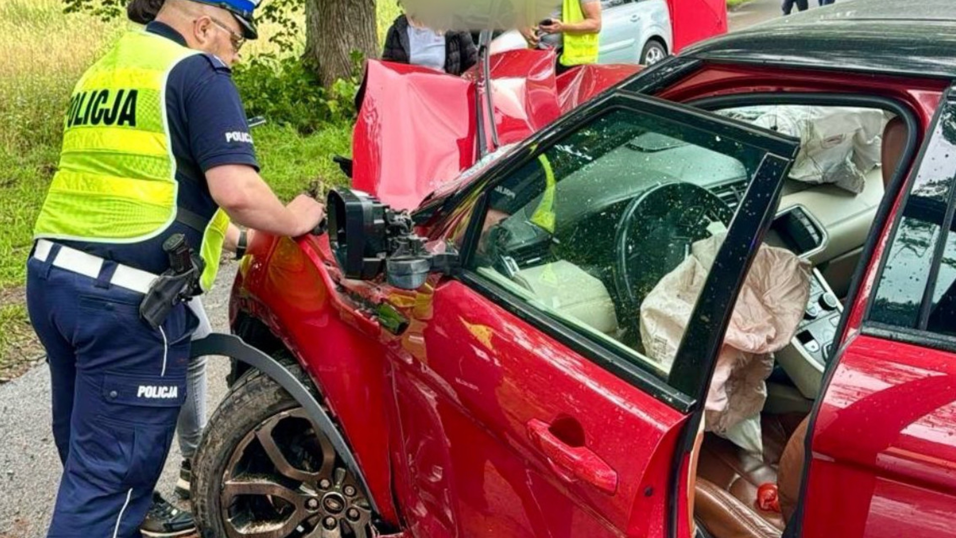 Miastko-Chlebowo. Wypadek pod Bytowem. Nie żyje 9-latka, 2,5-latek ...
