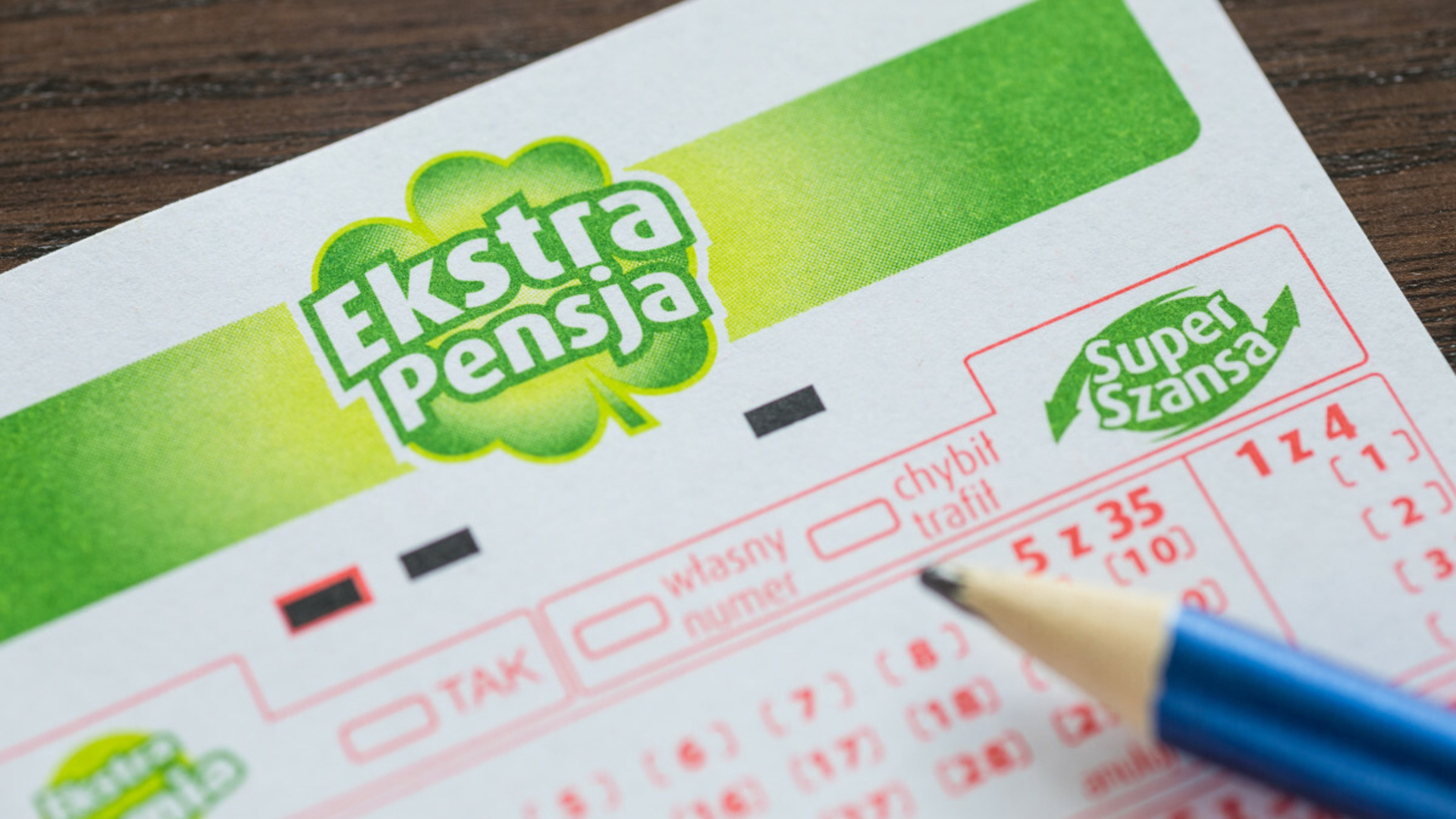Rozbito bank w Ekstra Pensji. Szczęśliwiec podwoił główną wygraną ...
