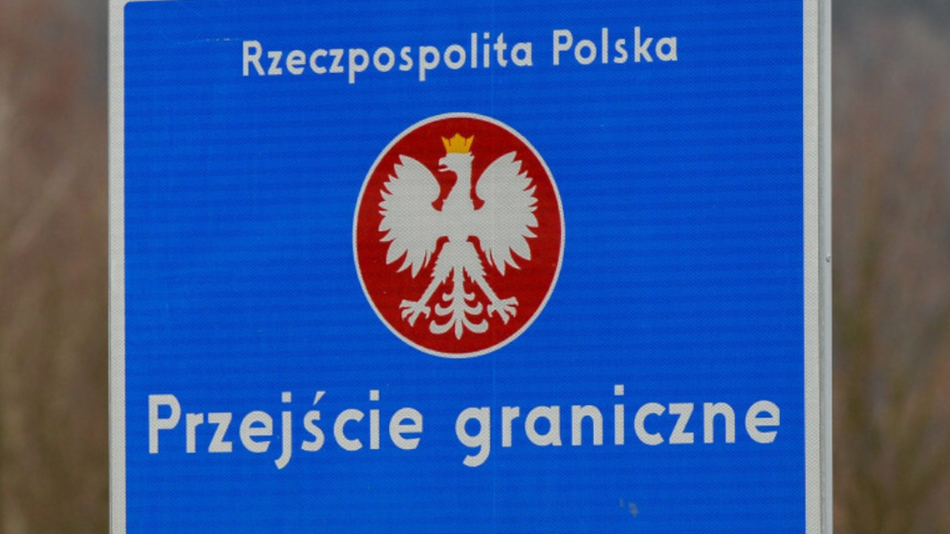 Rzeka wylała, zamknięto przejścia graniczne z Czechami. "Do odwołania ...