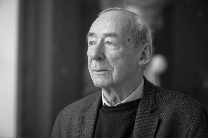 Nie żyje prof. Andrzej Paczkowski - Wiadomości Radio ZET