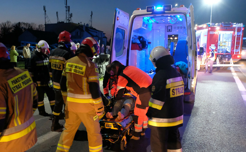 Pawłowice. Tragedia po wypadku. Nie żyje 10-latek, 5-latek w szpitalu ...
