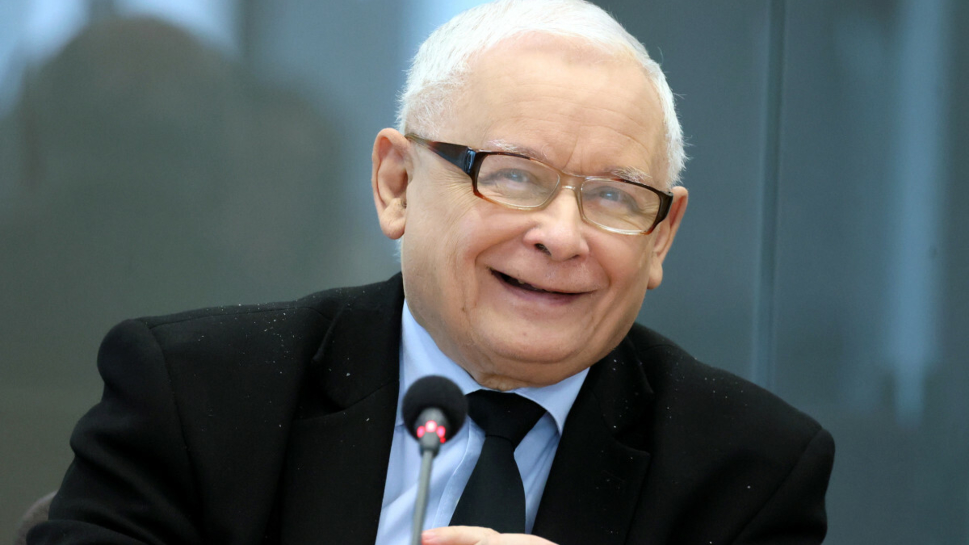 PiS ucieka spod topora? Ogłoszono sukces. "Wychodzimy na prostą ...