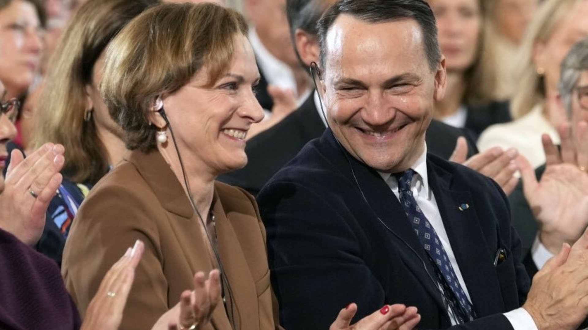 Radosław Sikorski i Anne Applebaum są razem od ponad 30 lat. Jak się ...