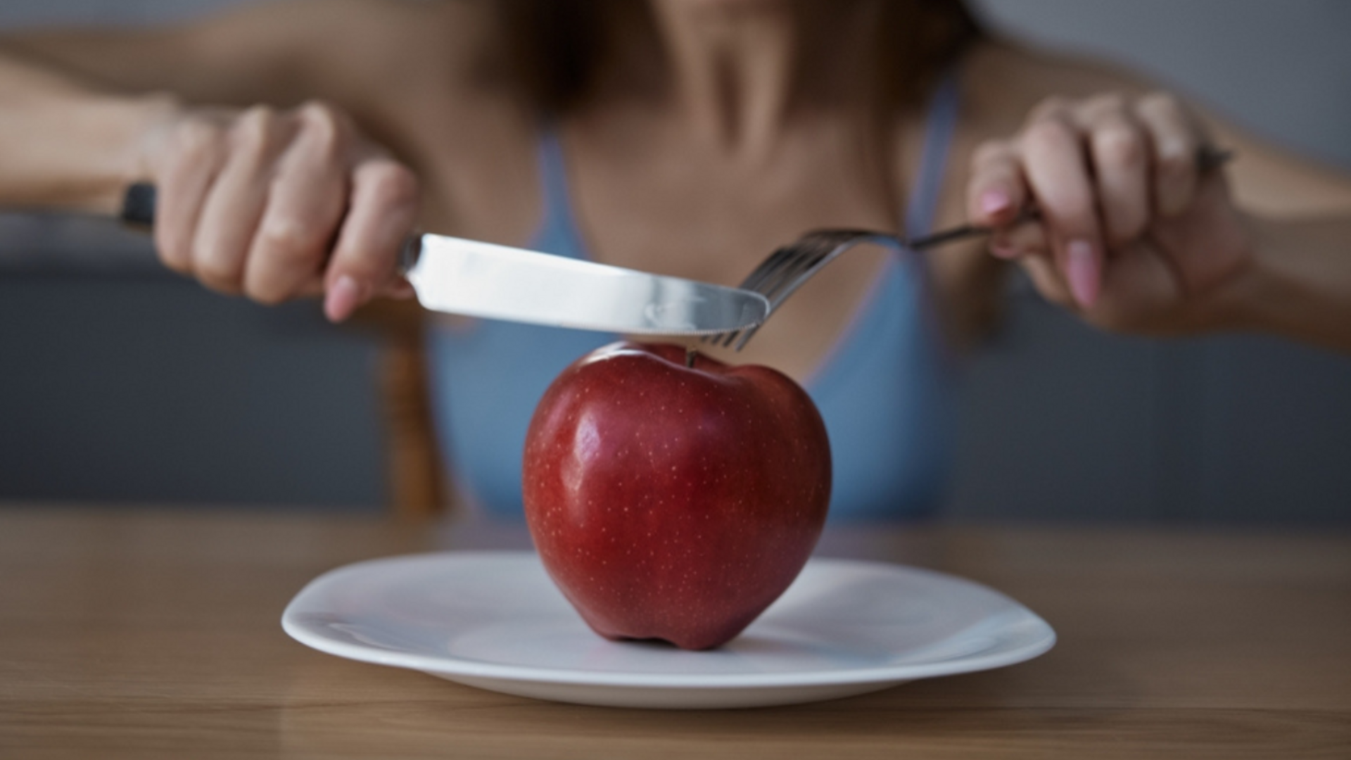 Ważyła 37 kg. „Jadłam tylko dwa jabłka dziennie. Uznawałam to za sukces ...