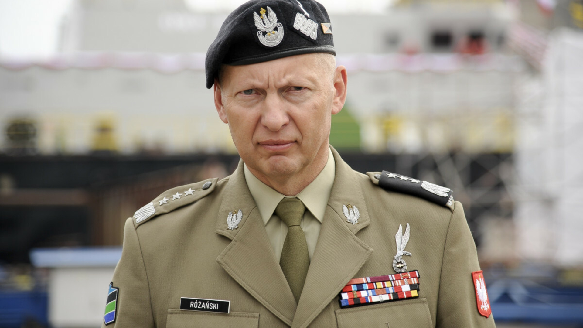 Gen. Różański o decyzji Bidena: “Korzystna nie tylko dla Ukrainy, ale ...