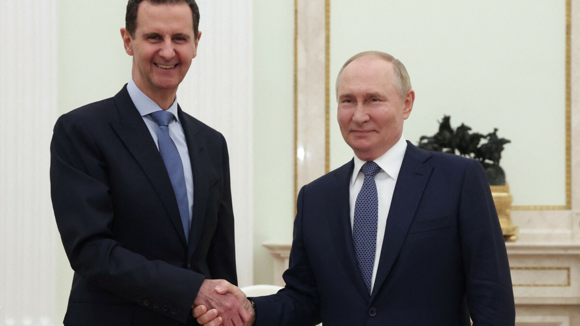 Media: Baszar al-Asad przebywa w Moskwie. B. prezydent Syrii miał ...