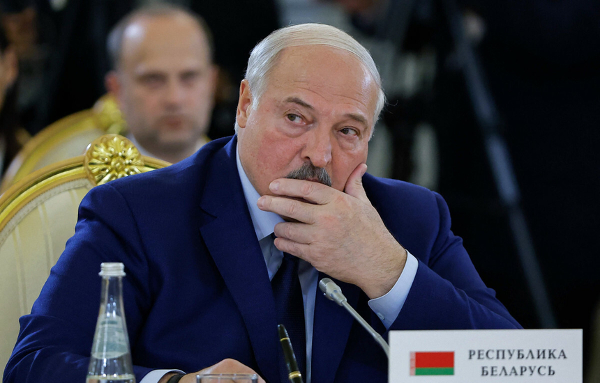 Łukaszenka jest ciężko chory? "Stan zaczął się gwałtownie pogarszać ...