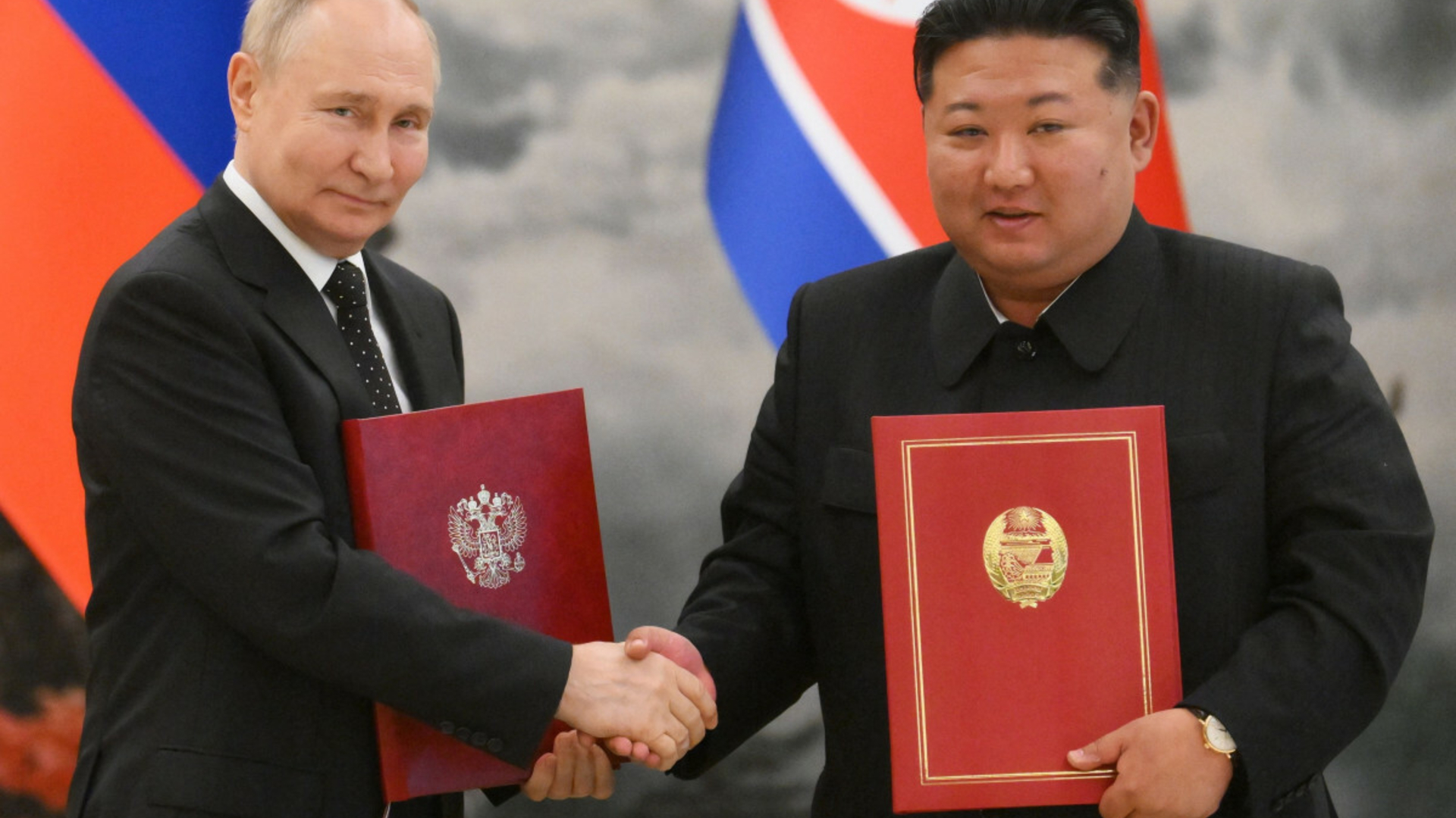 Tak Kim Dzong Un wspiera Putina. Skala dostaw z Korei Północnej ...