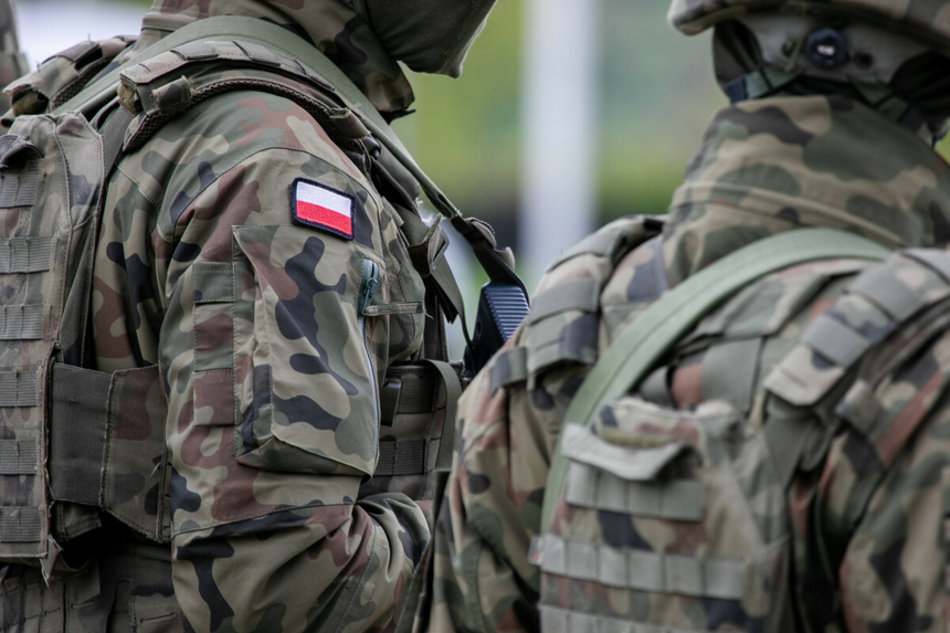 Polski żołnierz zginął w Iraku. Pilny komunikat - Wiadomości Radio ZET