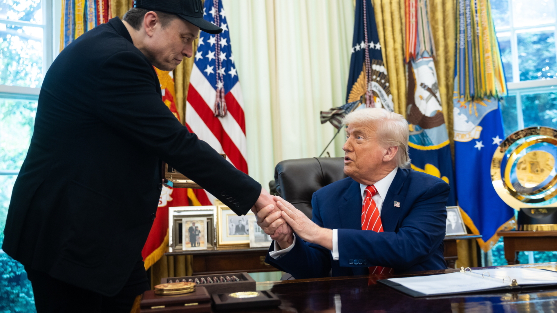 Trump pożegnał Muska. Kompletne fiasko planu szefa SpaceX - Wiadomości ...