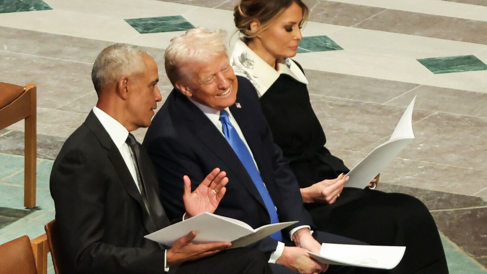 Trumpowi wolno więcej? Obama uderza w prezydenta USA - Wiadomości Radio ZET