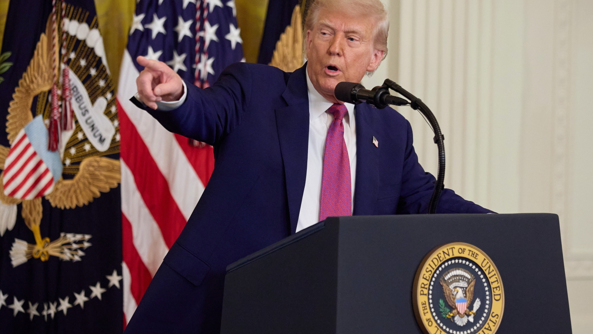 "Zróbcie to, zanim będzie za późno". Trump ostrzega, że z Iranu "nic ...