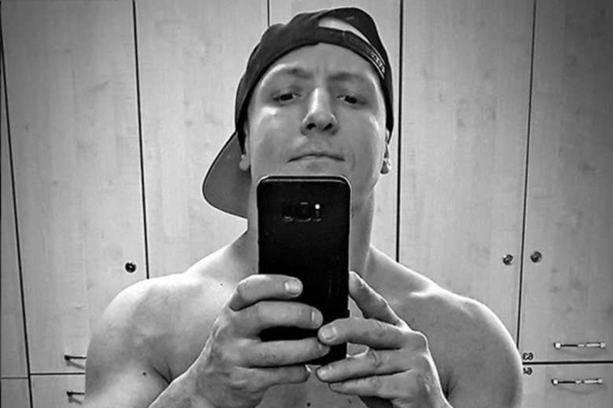Tomasz Chada nie żyje. Policja znalazła woreczek z zieloną substancją ...