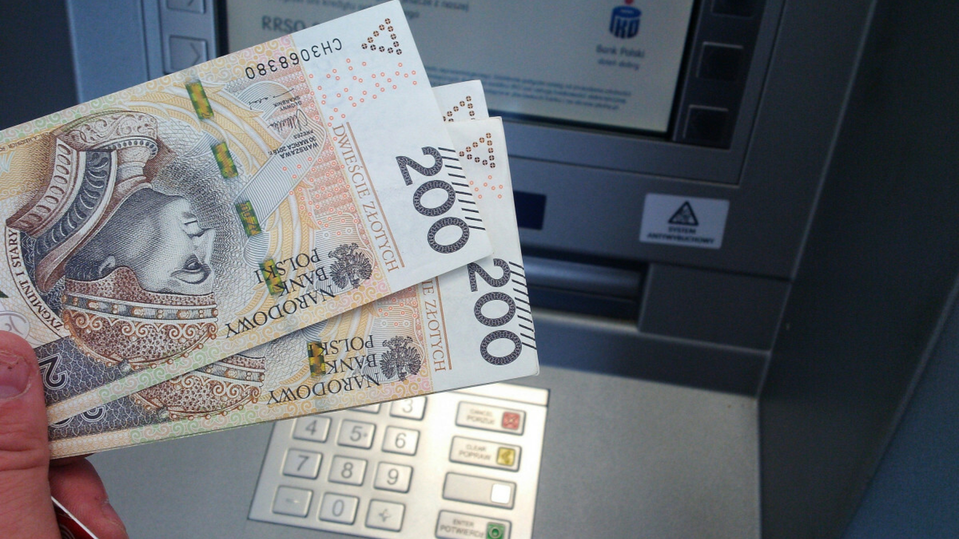 Banki podwoiły wyniki. W 2022 roku zarobiły krocie - Wiadomości Radio ZET
