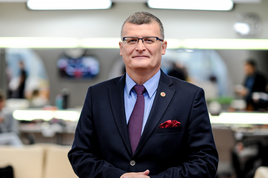 Koronawirus w Polsce. Paweł Grzesiowski: pierwsze sygnały stabilizacji ...