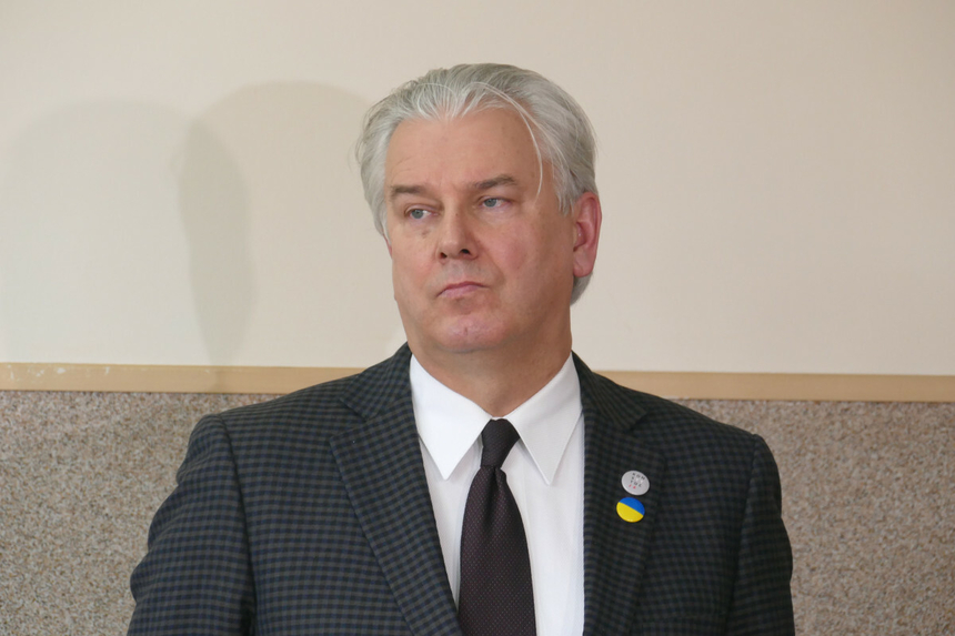 Zapadł wyrok ws. Cezarego Grabarczyka. Chodzi o pozwolenie na broń ...